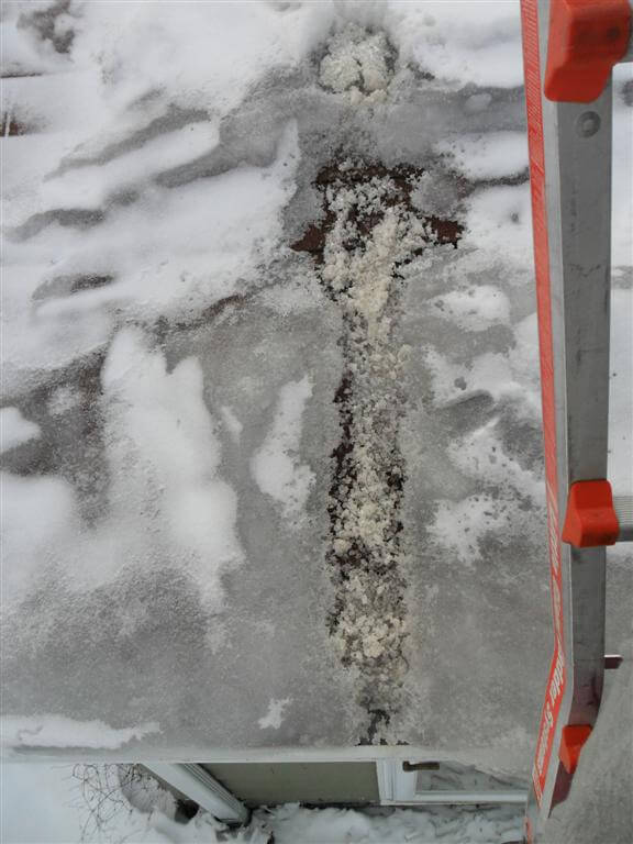 Ice Dams: how to prevent and how to remove - Structure Tech Home ...