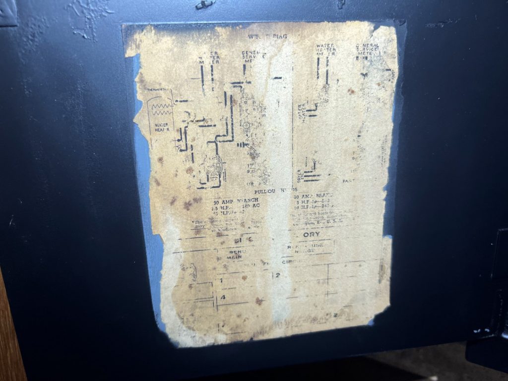Old fuse panel: 60 amps or 100 amps? - Structure Tech Home Inspections