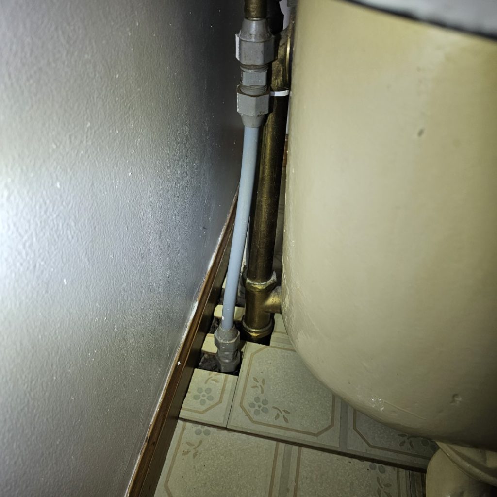 Polybutylene Pipes: a ticking time-bomb for plumbing leaks - Structure ...