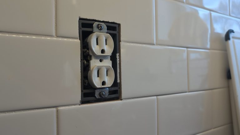 How to fix a loose outlet (or switch) - Structure Tech Home Inspections